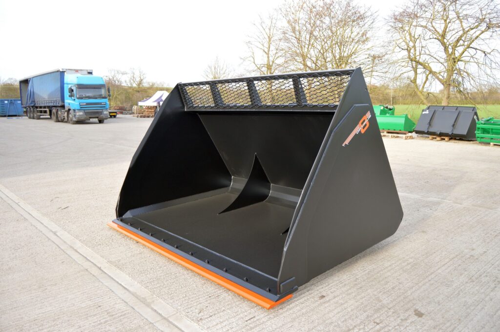 High Capacity Wood Chip Bucket - Marst Agri Limited